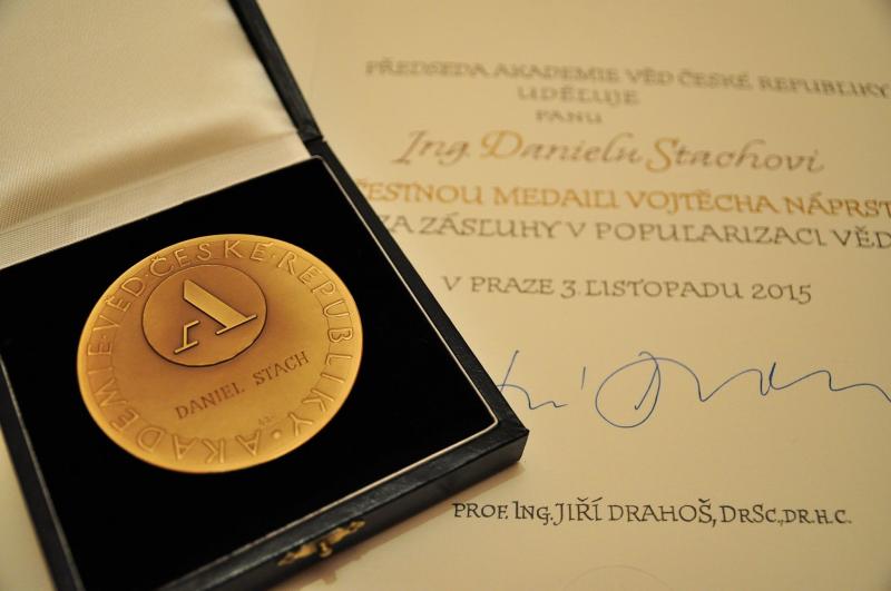 Daniel Stach: moderátor pořadu Hyde Park Civilizace na ČT24